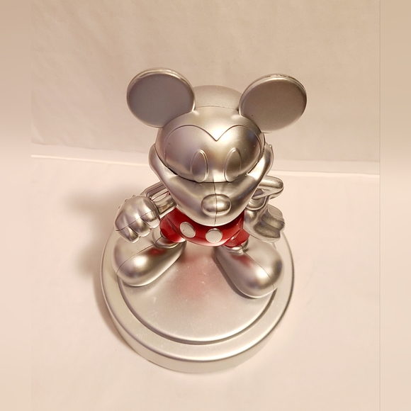 Disney | Toys | Dancing Mickey Mouse 9 Inch Dancing Toy Statue Disneys ...